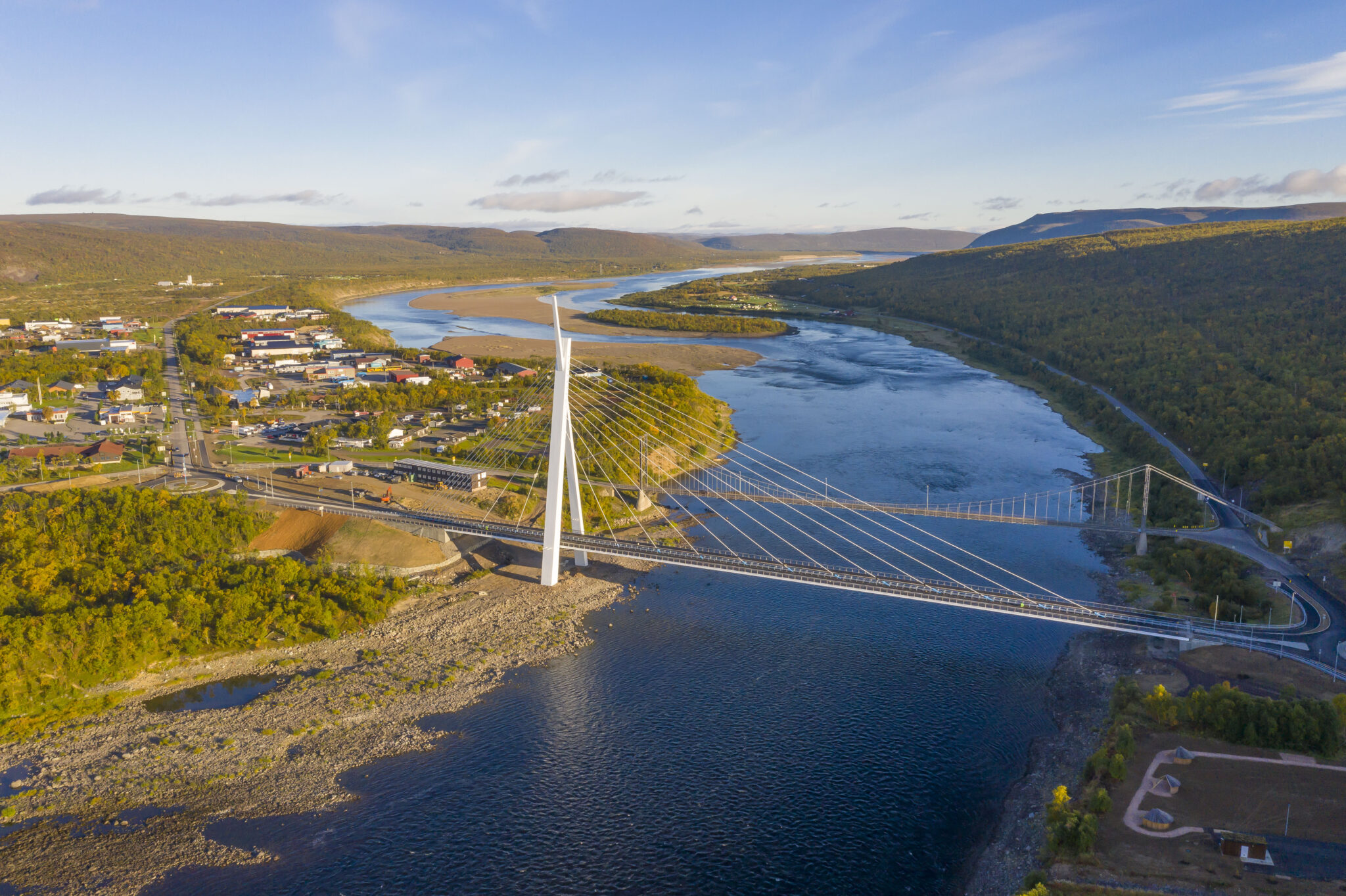 Tana bru - Tidningen Stålbyggnad